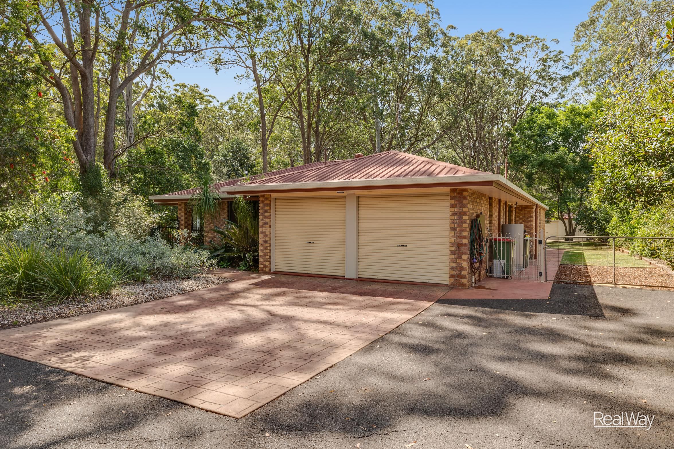 Real Estate & Properties for sale in Highfields, 4352, QLD | Aussie Homes